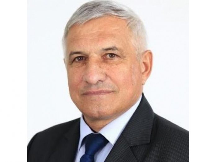UN PRIMAR PENTRU COMUNITATE - AlesdOnline