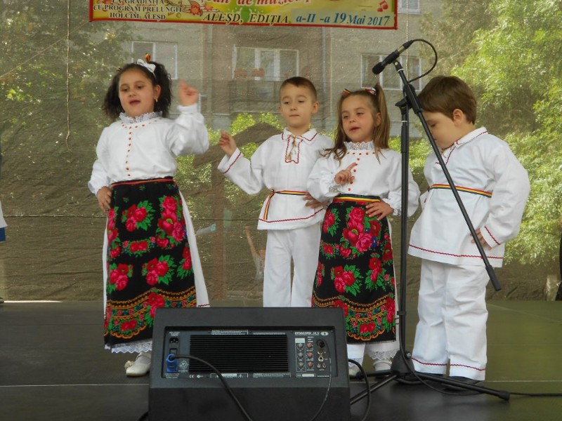 CONCURS JUDEȚEAN „CÂNTĂ ȘI FI VESEL” ED. A III-A - AlesdOnline